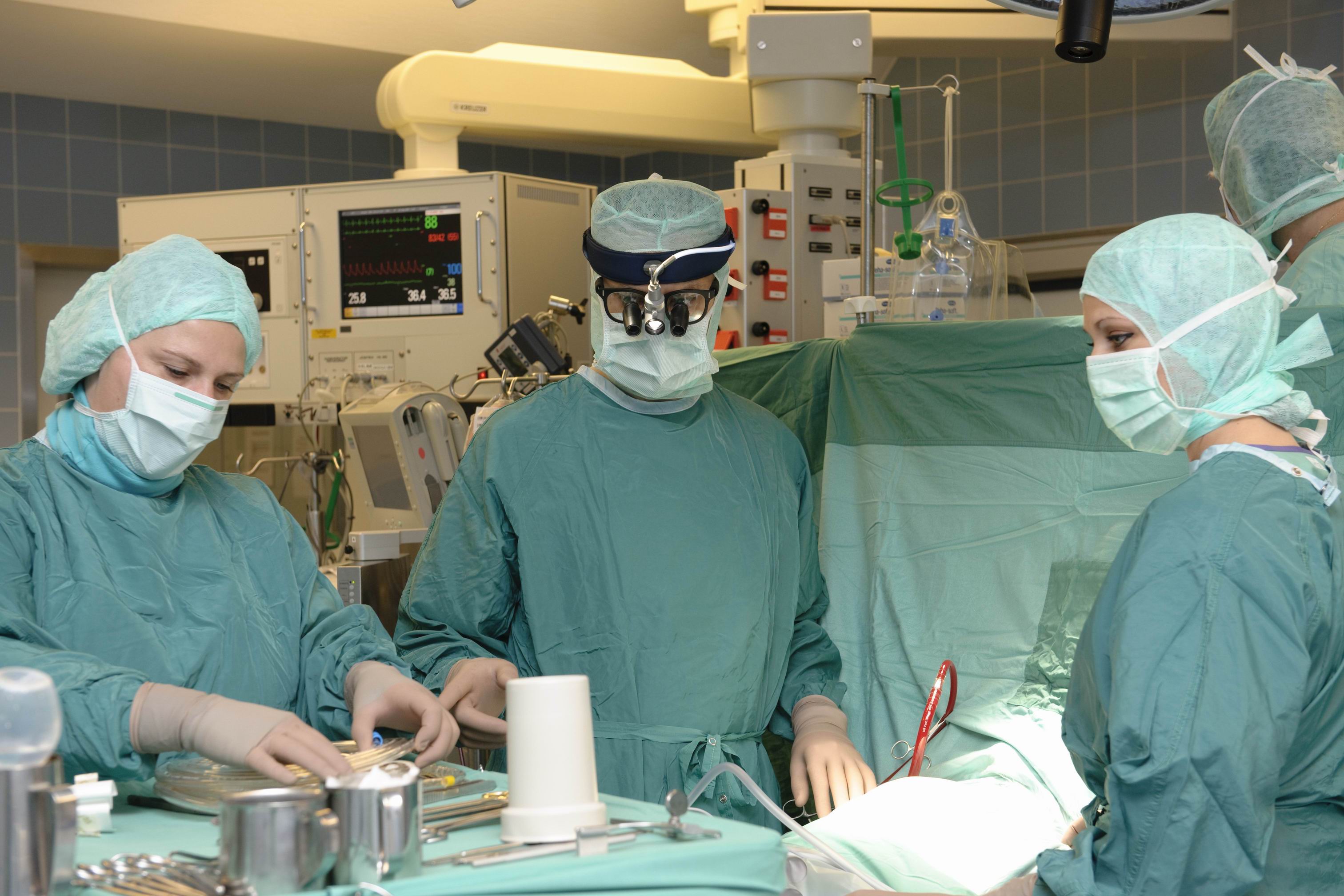 Kinderherzchirurgen gelingt komplizierte Operation